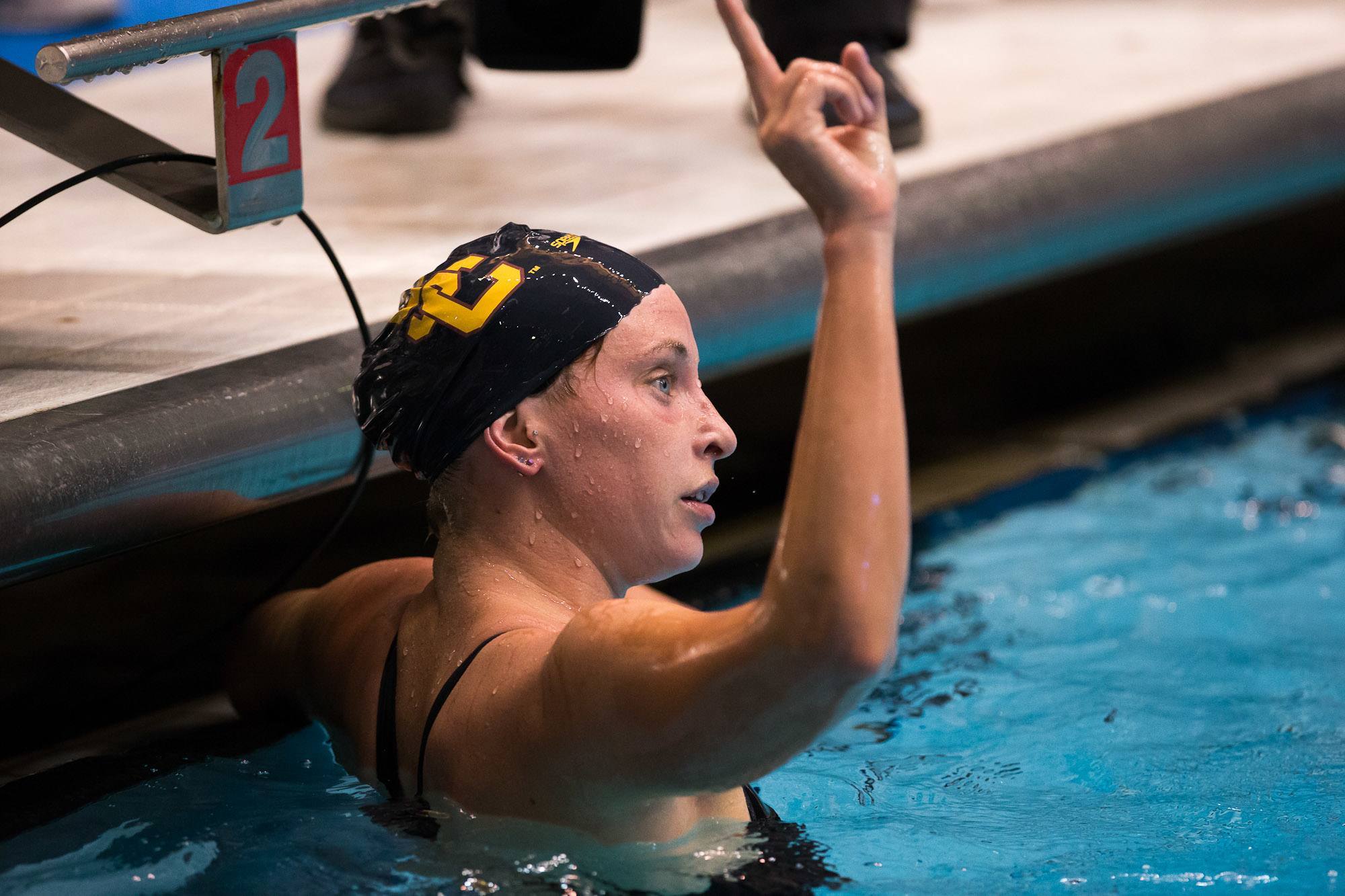 Haley Anderson Wins 1650, Controls Race From Start to Finish