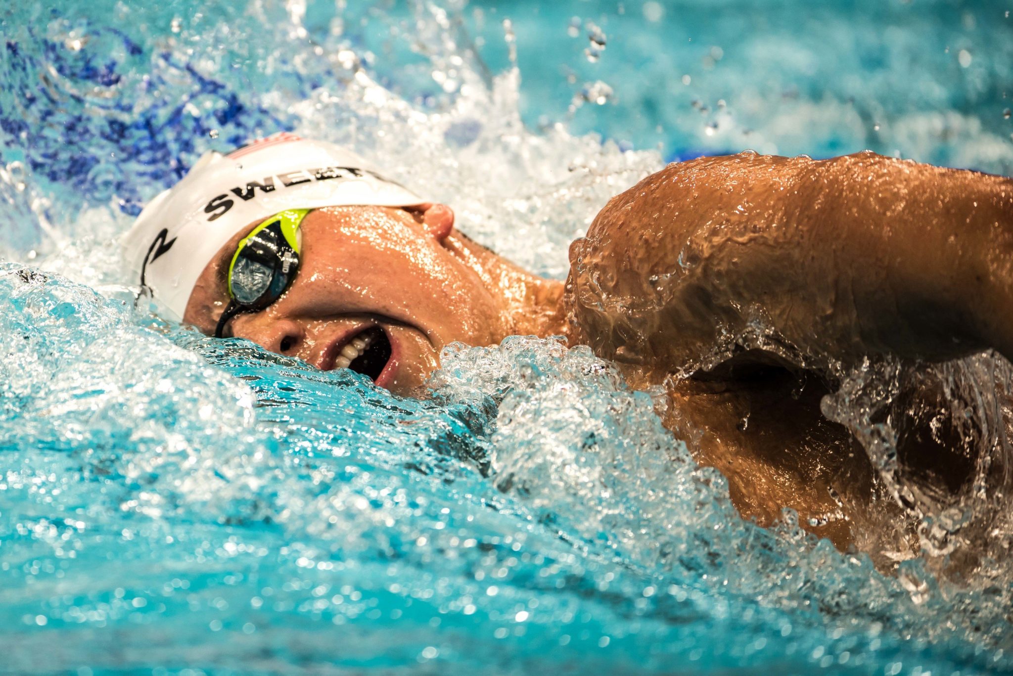 True Sweetser: "I like to swim far... maybe too far" (Video)